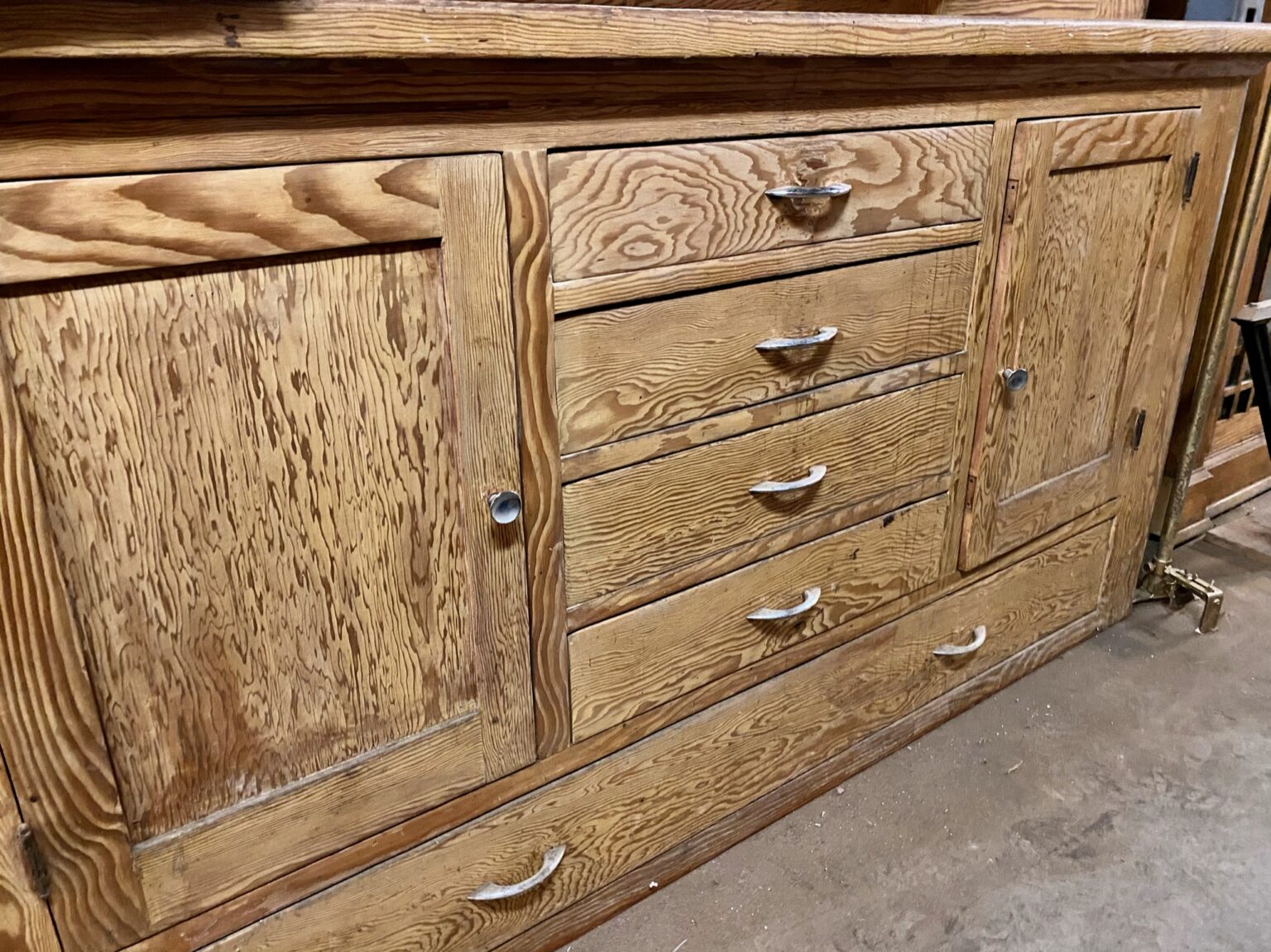 Douglas Fir Built in Cabinet – Bauer Bros Inc.